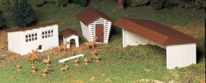O Plasticville Farm Out-Buildings/3pc - Emery Distributors