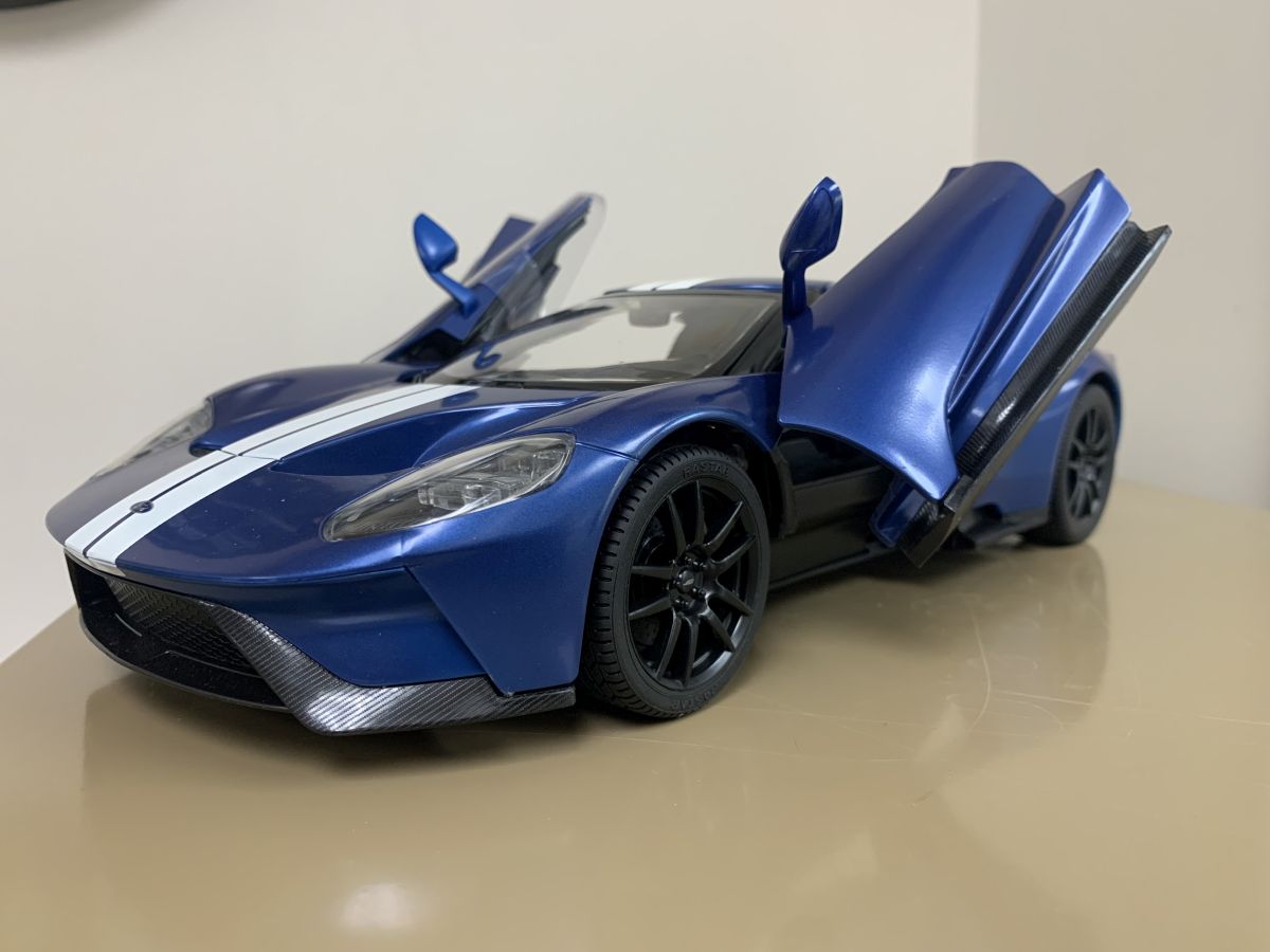 1/14 RC Ford GT/blue - Emery Distributors