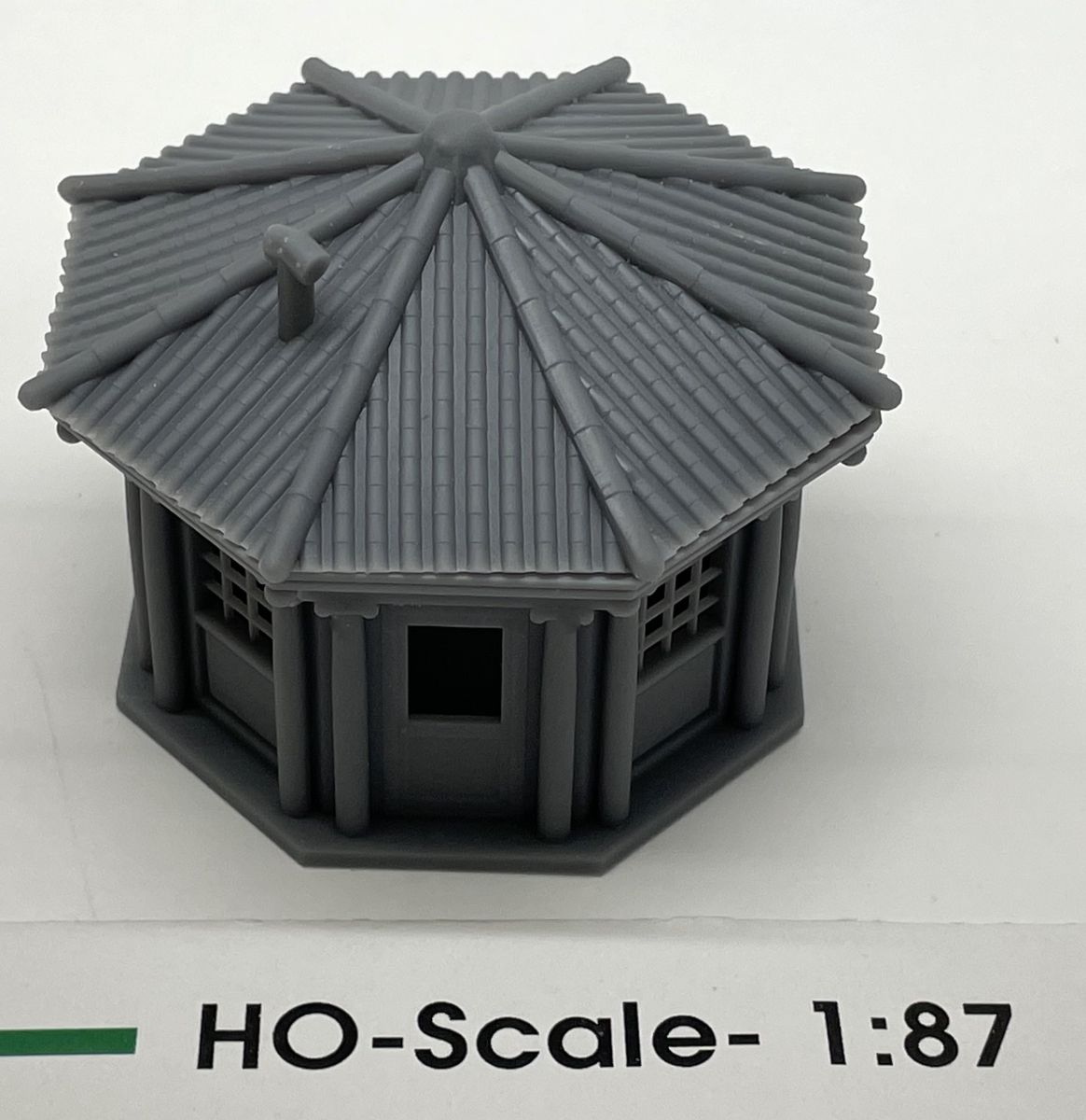 HO Octogon Building w/Roof & Glass (1) - Emery Distributors